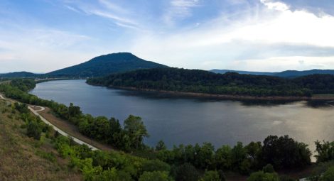 Chattanooga Riverpark Opens New Extension along Tennessee River - The ...
